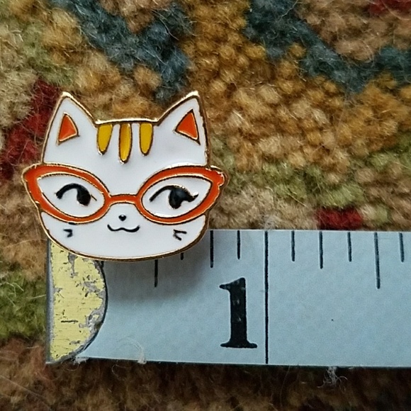 hippy flowerchild | Jewelry | Enamel Kitty Cat With Glasses Bag Hat Pin ...